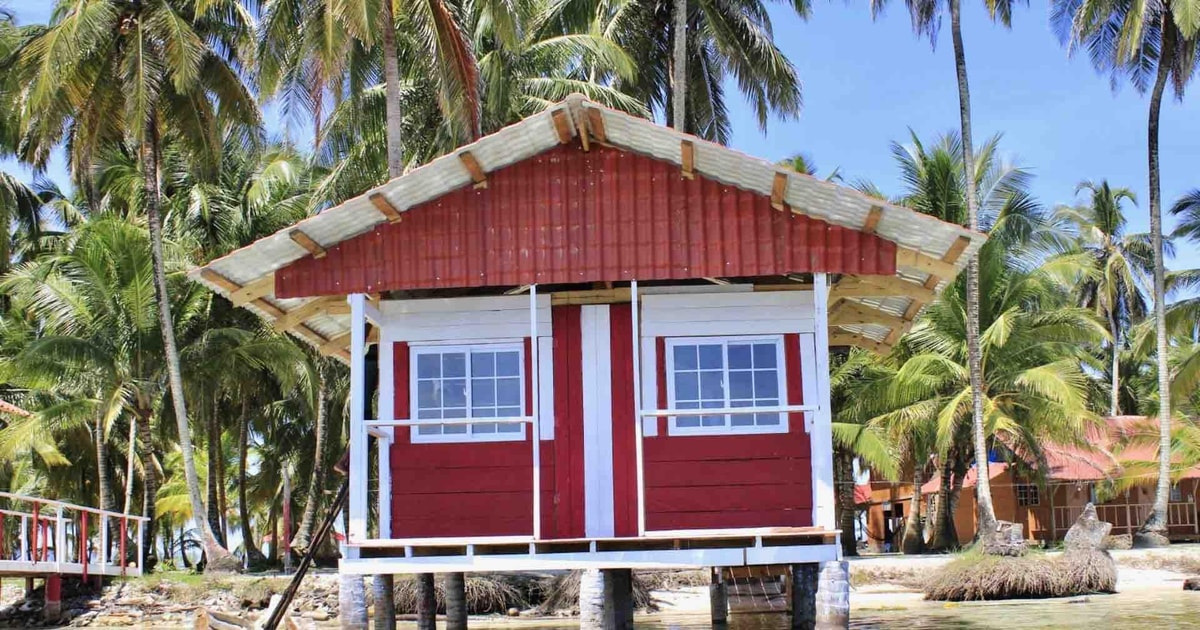 Panama Stad: Over-Water Hut in San Blas + Maaltijden + Tour | GetYourGuide