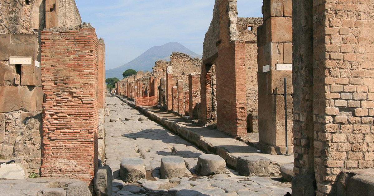 Z Rzymu: Pompeje i Neapol w małej grupie - jednodniowa wycieczka z ...
