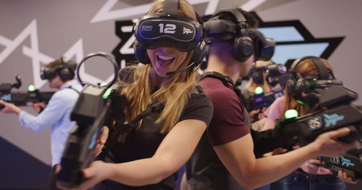 Prague: Immersive VR multiplayer experience | GetYourGuide