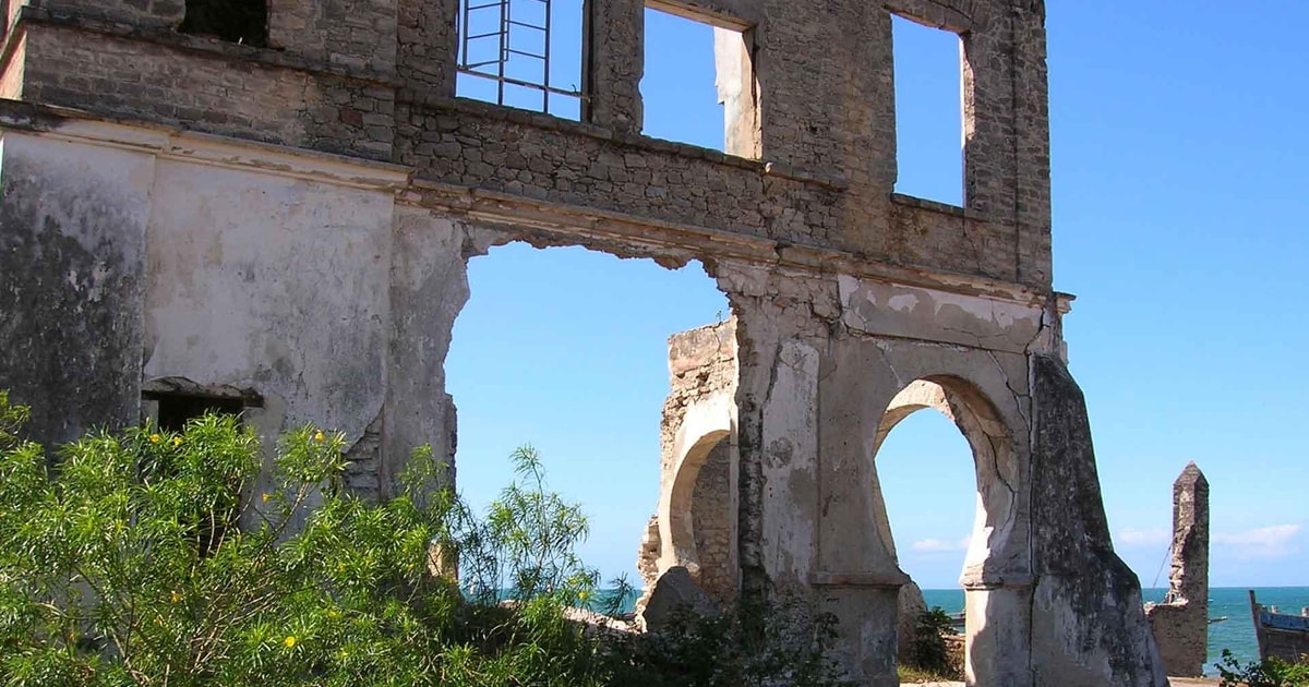 Dar es Salaam: Kaole-Ruinen & Bagamoyo Tagestour mit Guide | GetYourGuide