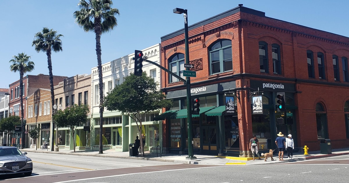 Los Angeles: Old Pasadena Food Tasting Walking Tour | GetYourGuide