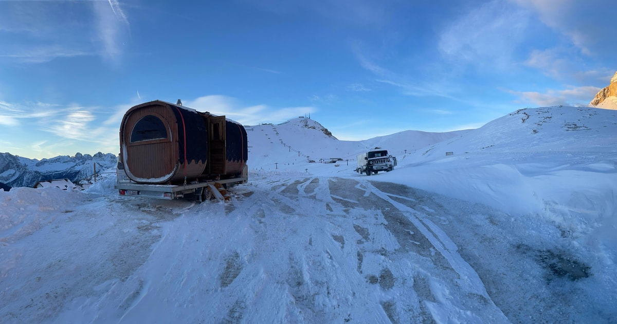 Aventura de deportes de nieve con sauna y caravana | GetYourGuide