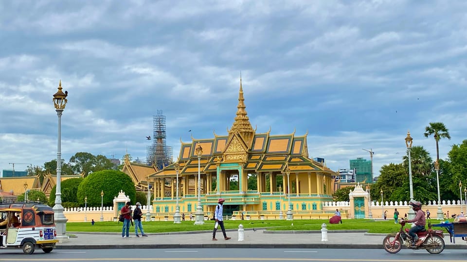 Top 10 attractions in Phnom Penh, Cambodia | GetYourGuide