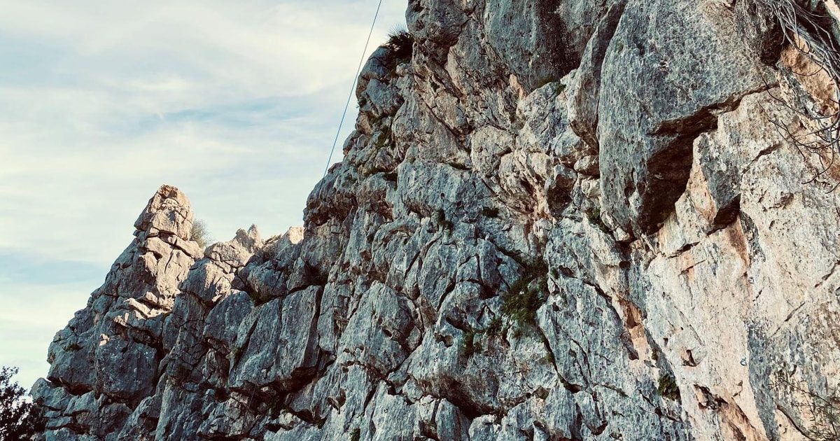 Rock climbing baptism in El Chorro and the Caminito del Rey area ...