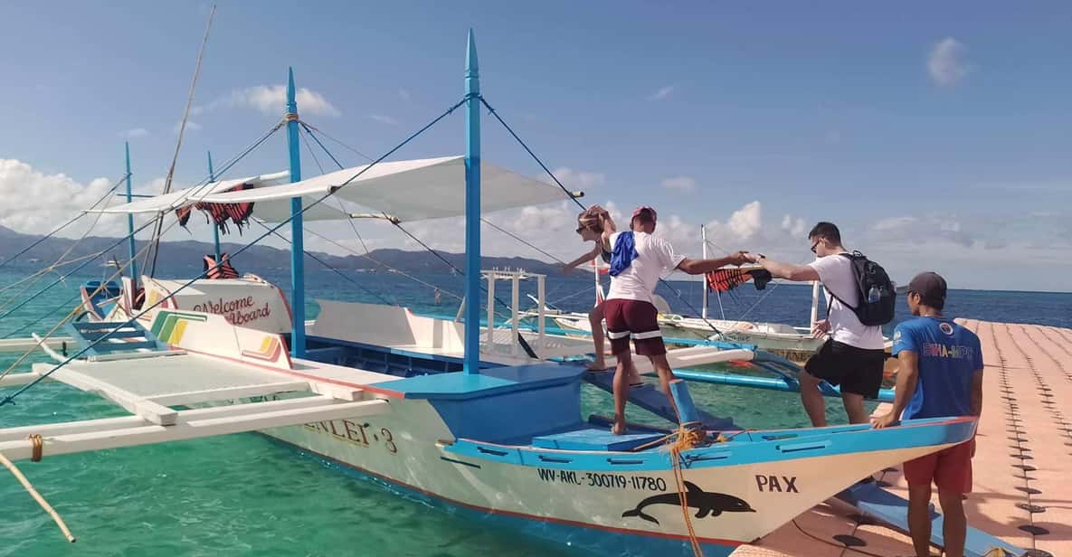 Boracay Tour en barco privado | GetYourGuide