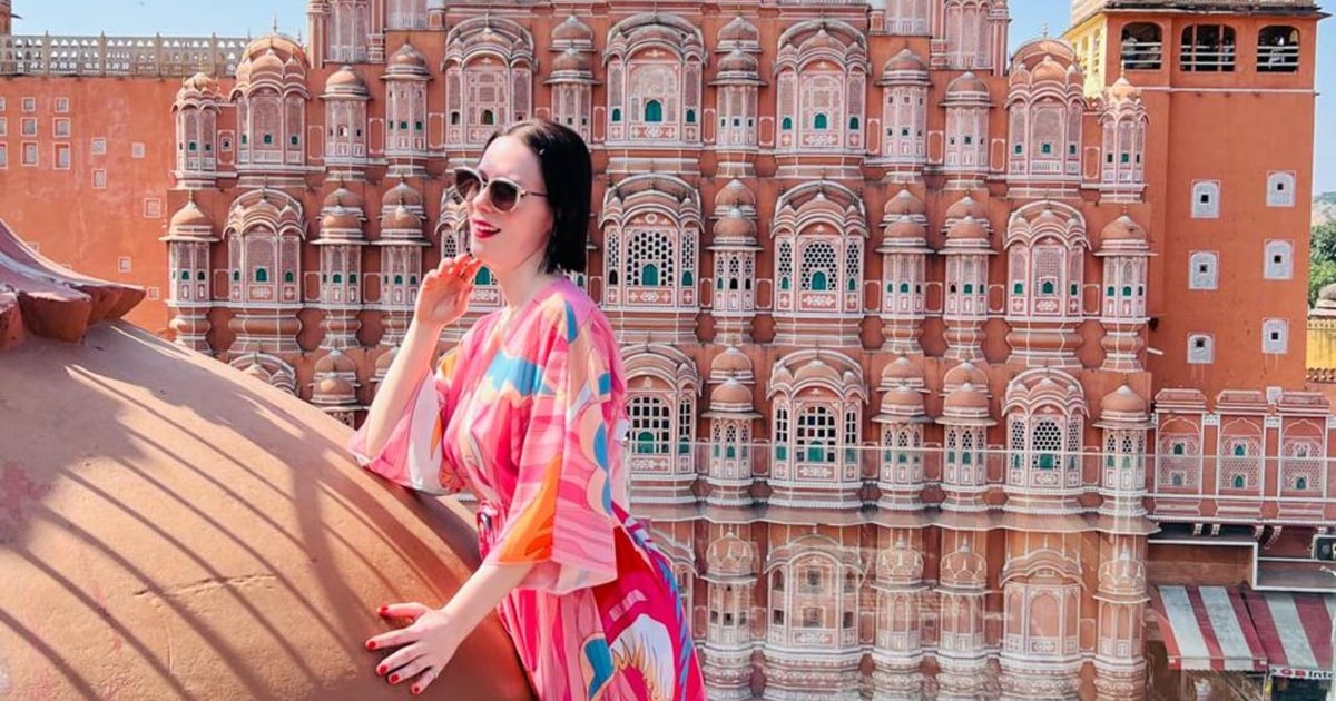 Jaipur: Full-Day City Tour with Car, Guide & Skip-the-Line | GetYourGuide
