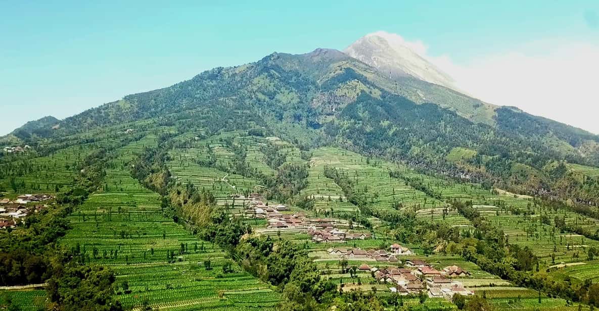 Yogyakarta: Borobudur-Prambanan; Geniet van Vulkaan Terras Veld ...