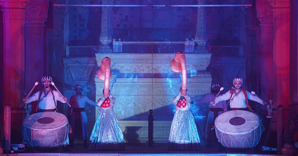 Delhi: Red Fort Light and Sound Show Private Guided Tour | GetYourGuide