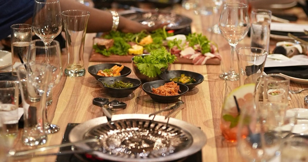 Lagos: Private Korean BBQ Dinner w/ Cocktails, Wine and Soju | GetYourGuide