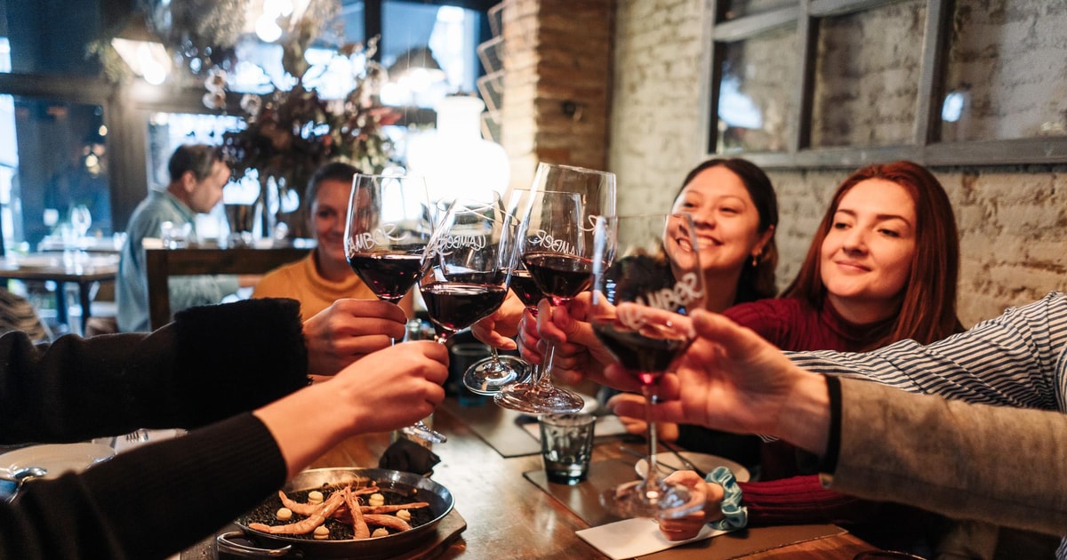 Barcelona: Tipsy Tapas Walking Tour with Snacks and Drinks | GetYourGuide