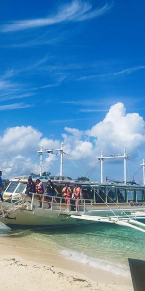 Boracay: Island Hopping Boat Tour with Crystal Cove Entry | GetYourGuide