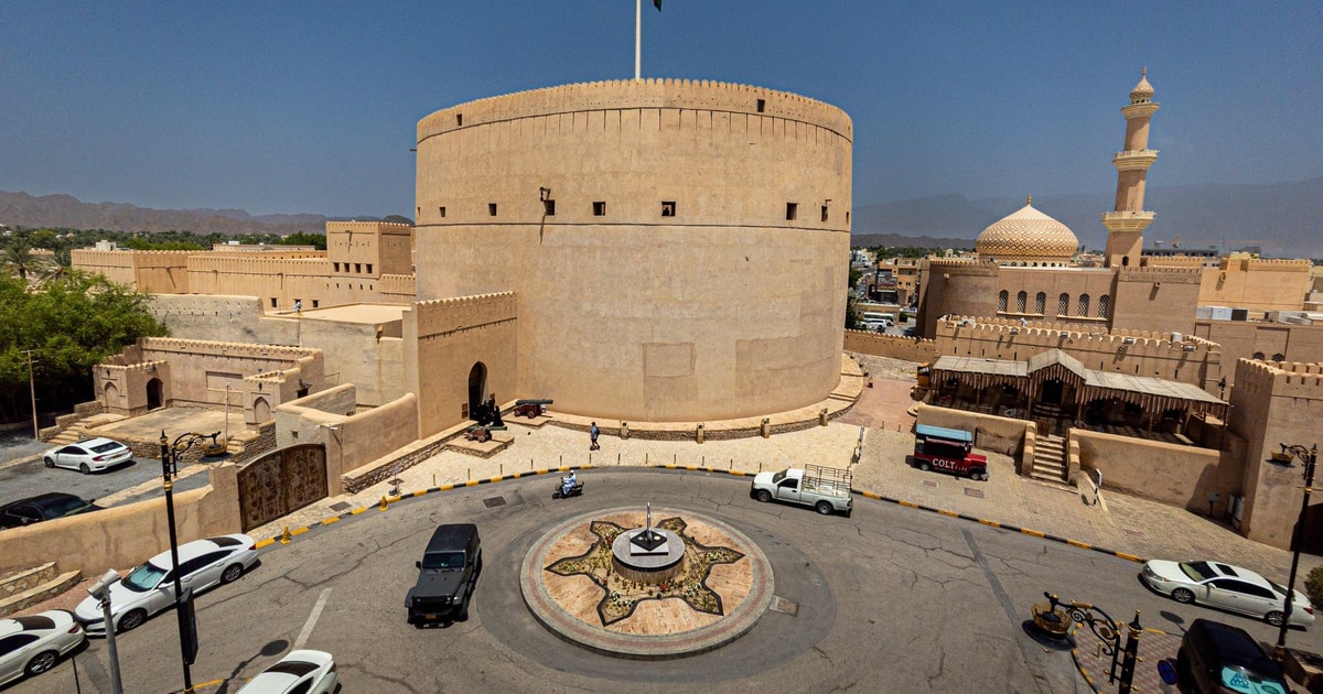 Muscat: Tour di un giorno intero di Nizwa Souq, Forte e Jabel Akhdar ...