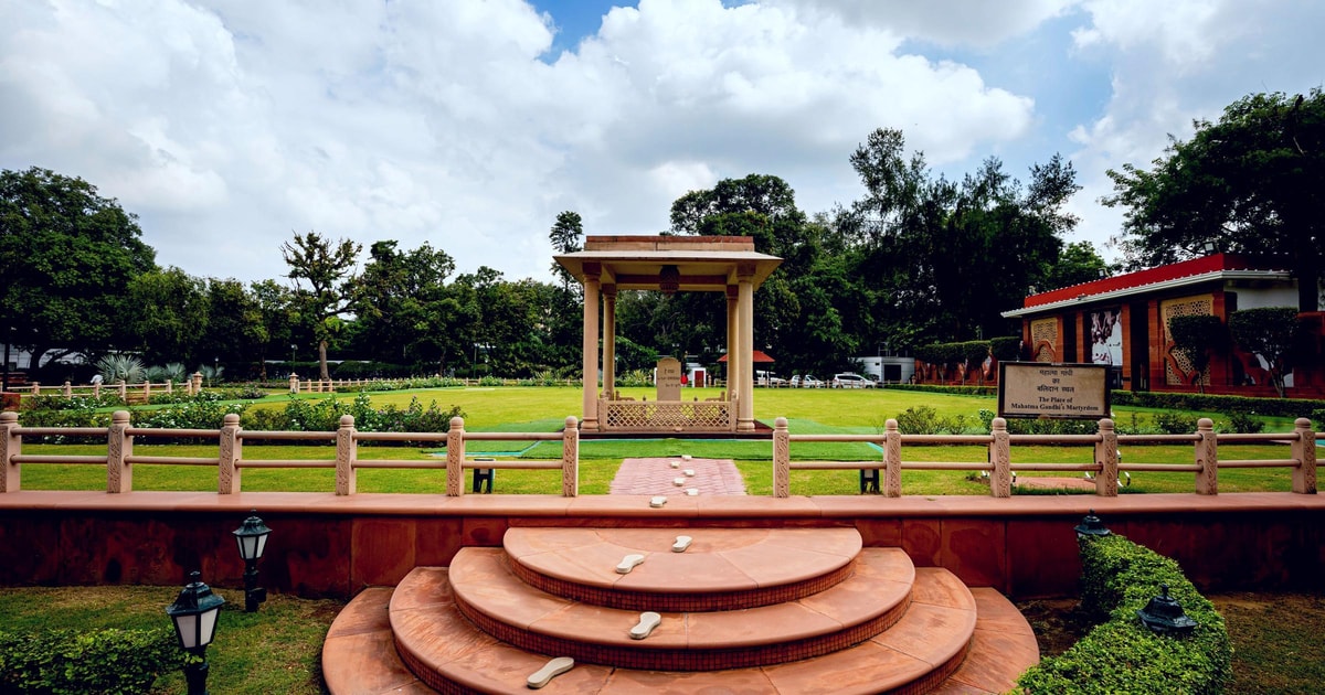 Delhi: prywatna wycieczka z przewodnikiem po Muzeum Gandhiego i Raj ...
