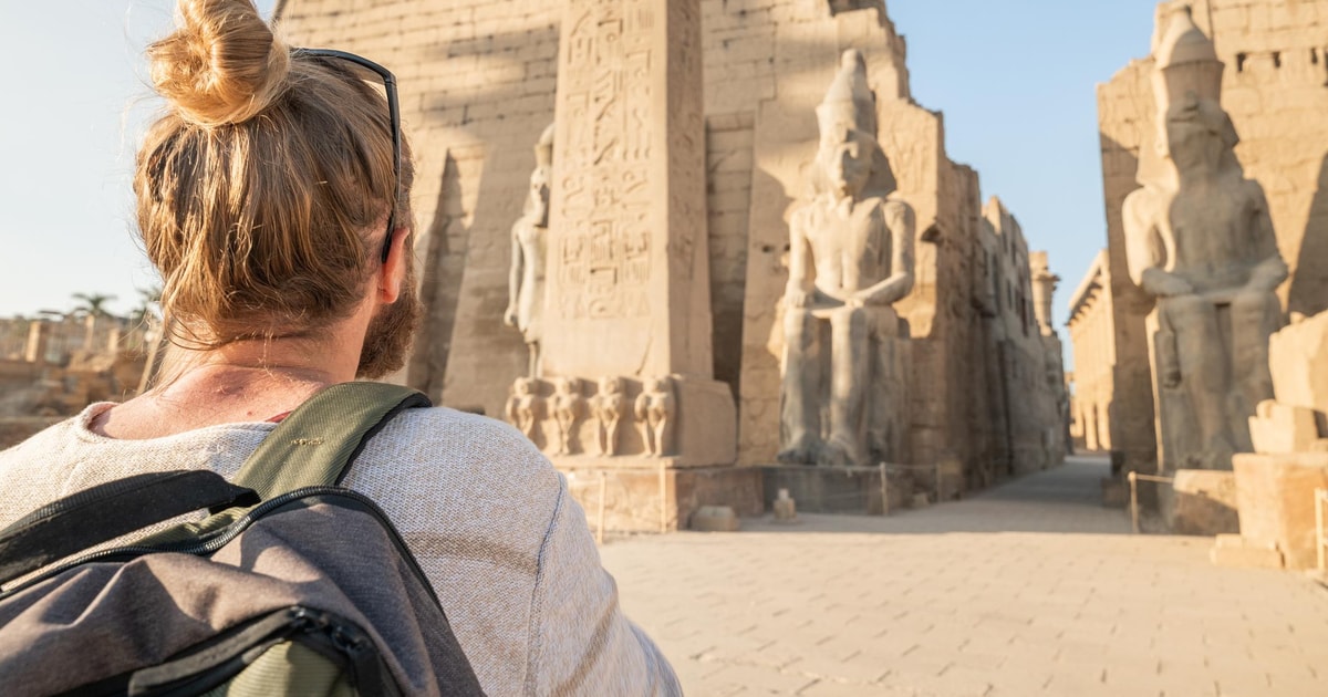 Luxor: ticket de entrada con código QR al Templo de Luxor | GetYourGuide
