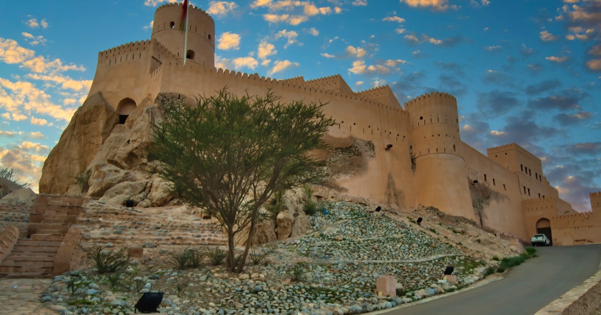 Barka, Nakhal, Rustaq: Mini Batinah tour | GetYourGuide