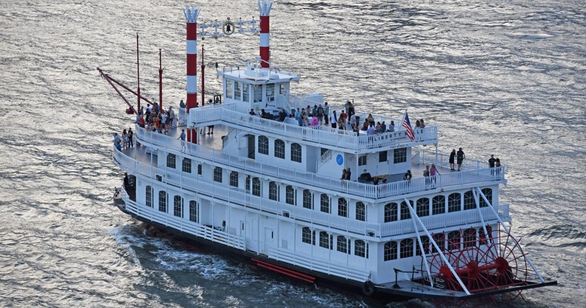 Crucero Fiesta de Fin de Año Liberty Belle | GetYourGuide