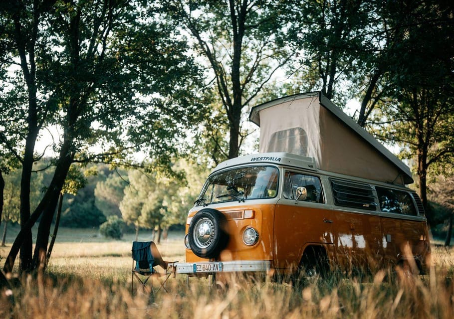 Partez à la découverte de la Provence en combi van ! | GetYourGuide