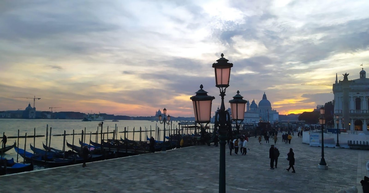 Venice: Guided City Tour and Boat Trip | GetYourGuide