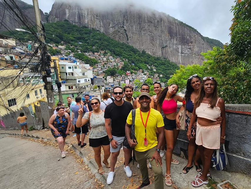Descubre Rocinha: Tour guiado por la famosa Favela | GetYourGuide