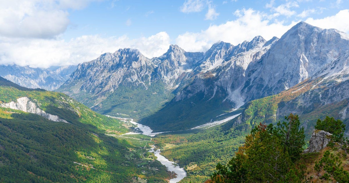 Valbona nach Theth: 3-tägige Wanderung mit The Wanderers | GetYourGuide