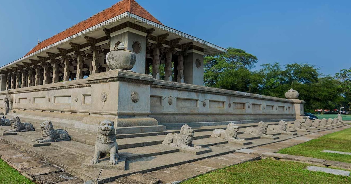 Colombo City Tour with Ceylonia Travels | GetYourGuide