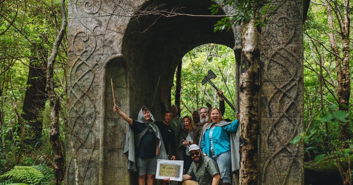 Wellington: Original LOTR Full-Day Tour with Weta & Lunch | GetYourGuide