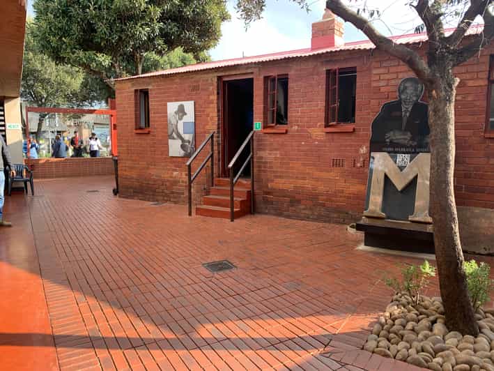 Visita histórica a Soweto y al Museo del Apartheid | GetYourGuide