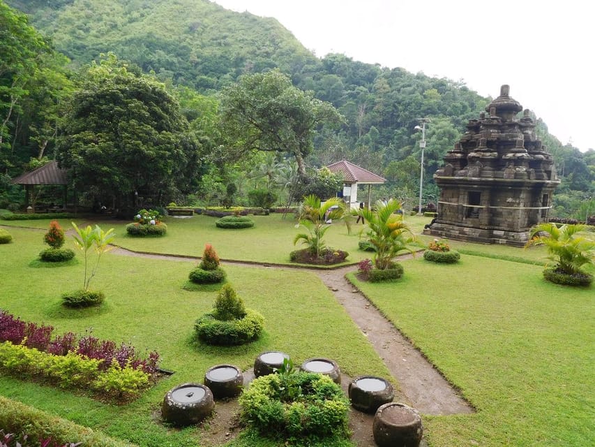 Selogriyo Temple Tour & Trek Amongst Java's Enchanting Rice | GetYourGuide