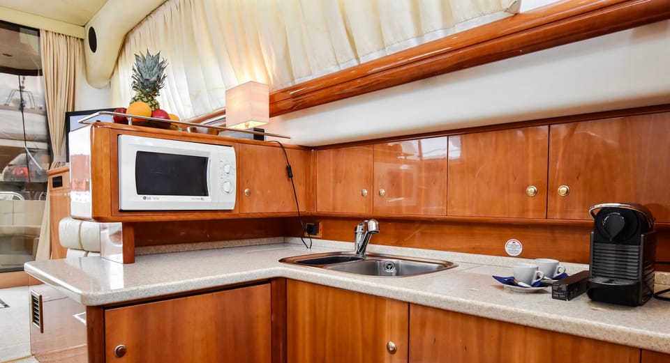 Athens Riviera Premium Coast to Coast cruise with Lunch | GetYourGuide