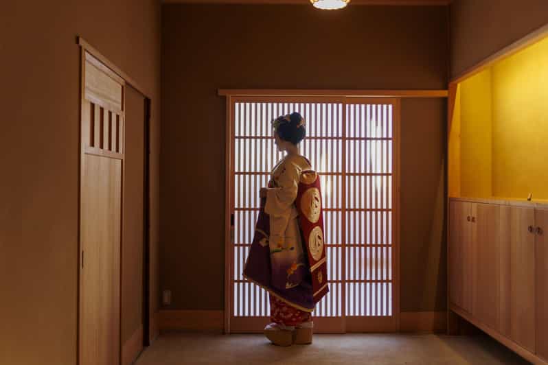 Kyoto: Exclusive Geisha Show in Gion with Tea Ceremony | GetYourGuide