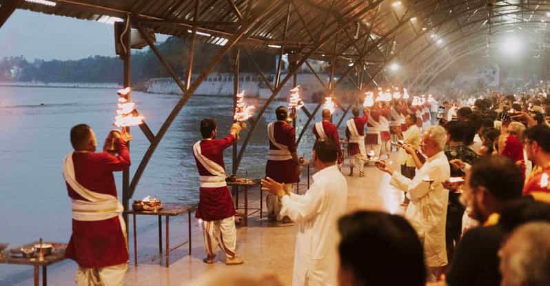 Rishikesh: Spiritual Walk With The Most Famous Ganga Aarti | GetYourGuide