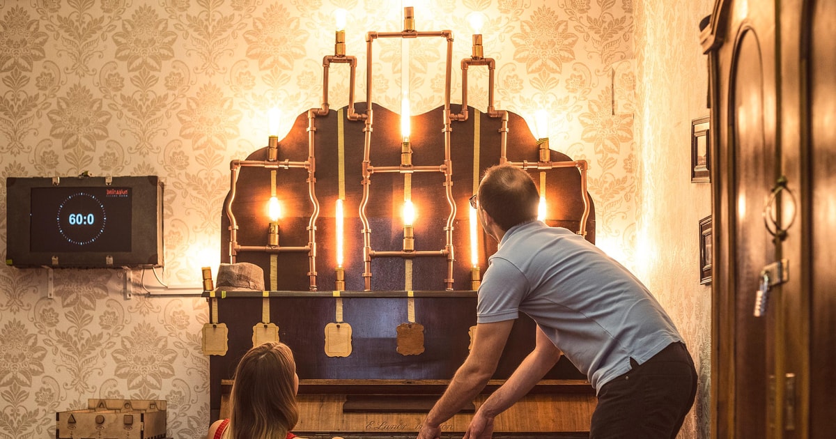 Ljubljana: Wondrous Machine Escape Room (2-6 players) | GetYourGuide