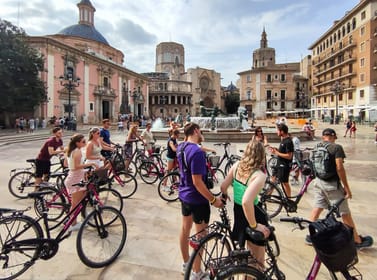 Valencia: City Highlights Guided Bike Tour | GetYourGuide