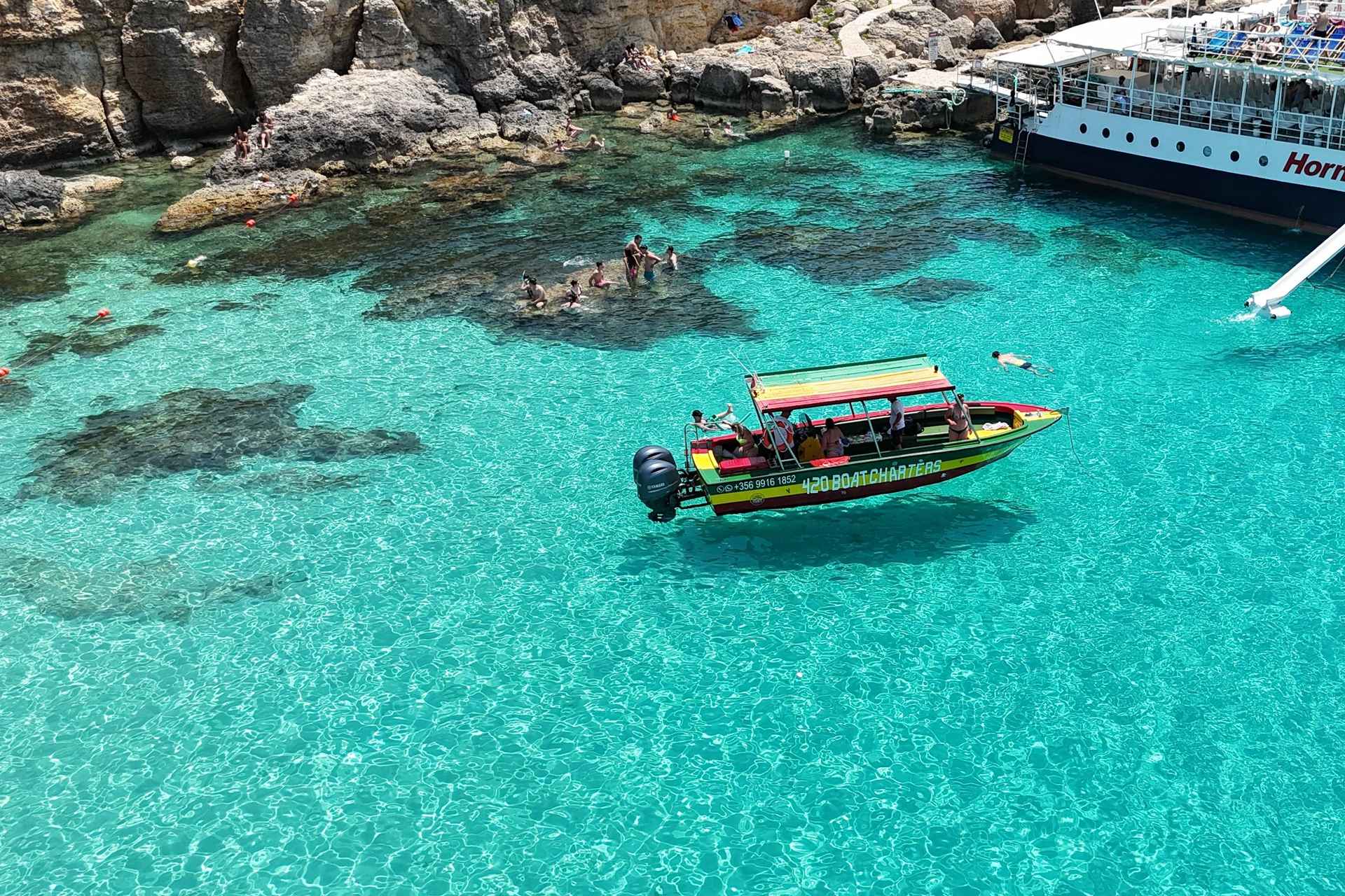 Mellieħa:Bláa lónið, Kristal lónið, Malta einka hraðbátur | Guide to Europe