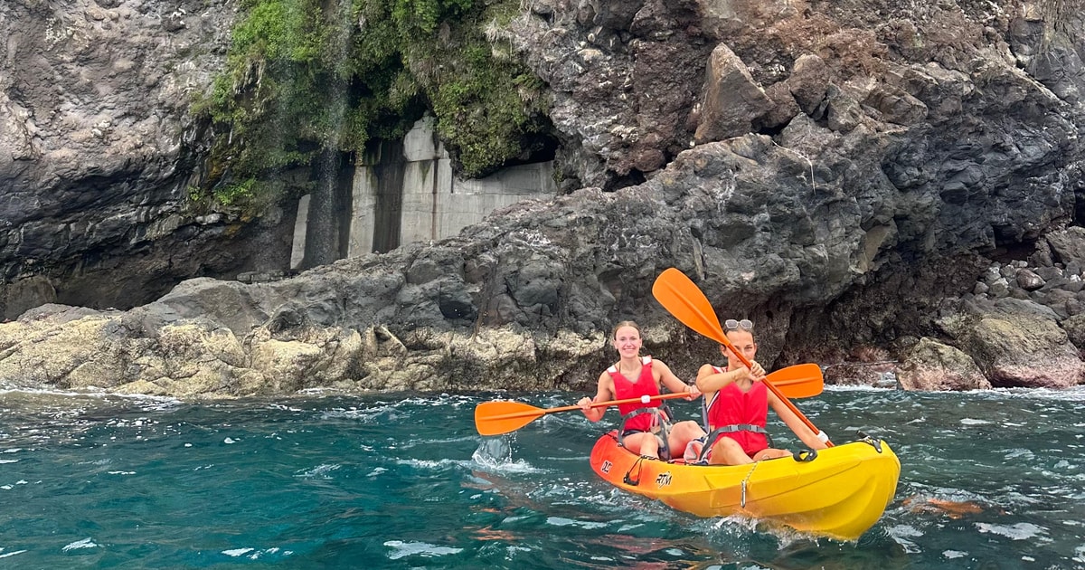 Funchal: KAYAK-Verleih oder geführte Tour mit Schnorcheln | GetYourGuide