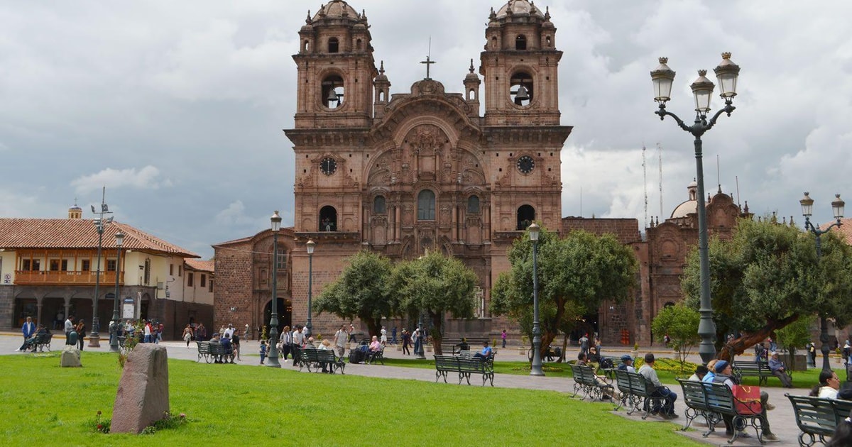 Cusco in 4 days + Humantay Lake + Machu Picchu + Hotel 4☆ | GetYourGuide