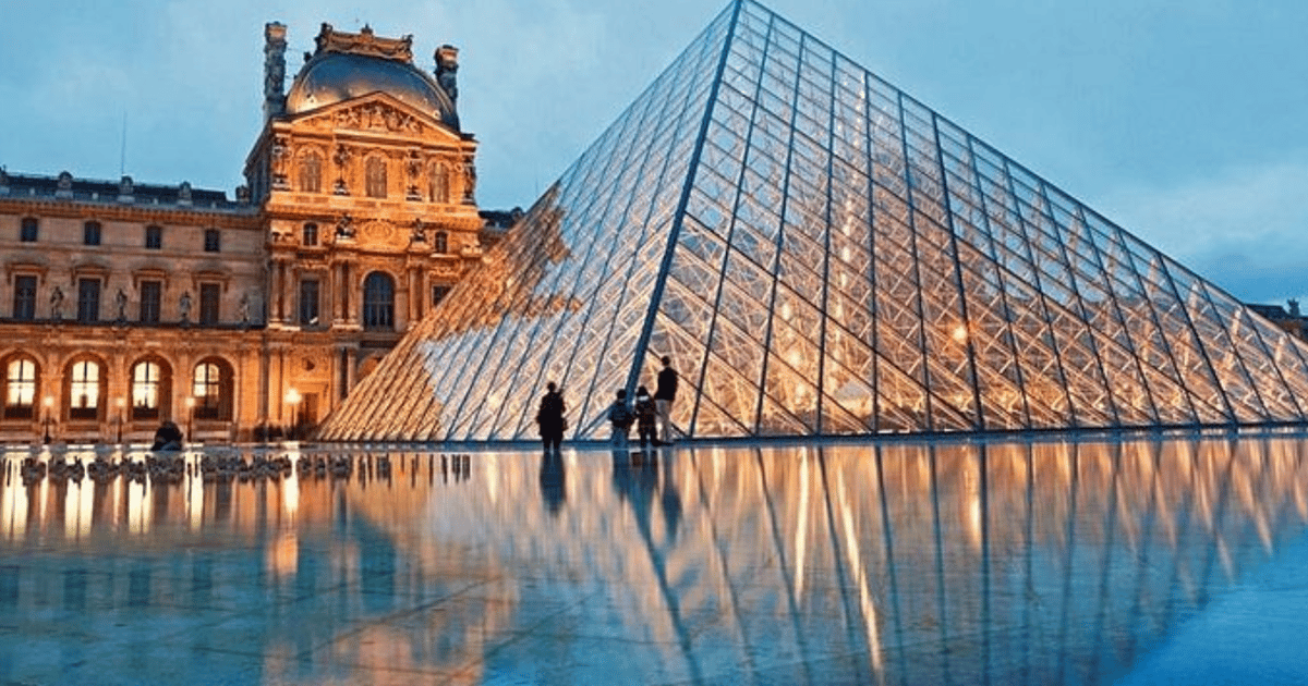 Parigi: biglietto d'ingresso al Louvre e tour guidato a piedi ...
