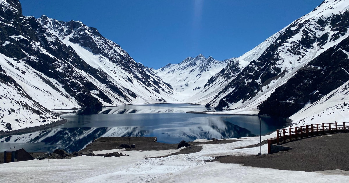 Santiago: Lago Inca Privado y Granja de Alpacas o Viñedo | GetYourGuide