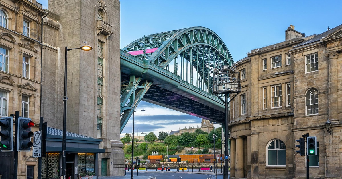 Tour Newcastle Revealed: Storia, ponti e segreti in spagnolo | GetYourGuide