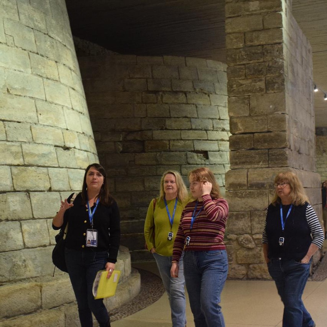 Paris: Best of the Louvre Guided Tour with Pre-booked Ticket | GetYourGuide