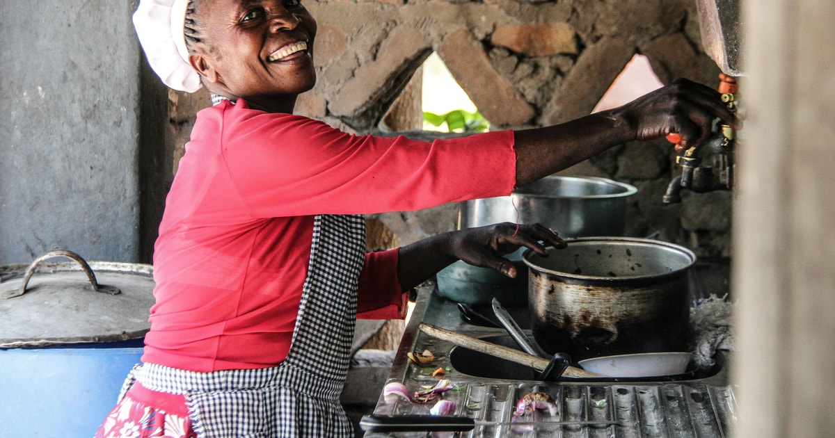 Kigali: Nighttime Guided Food Tour with Tastings | GetYourGuide