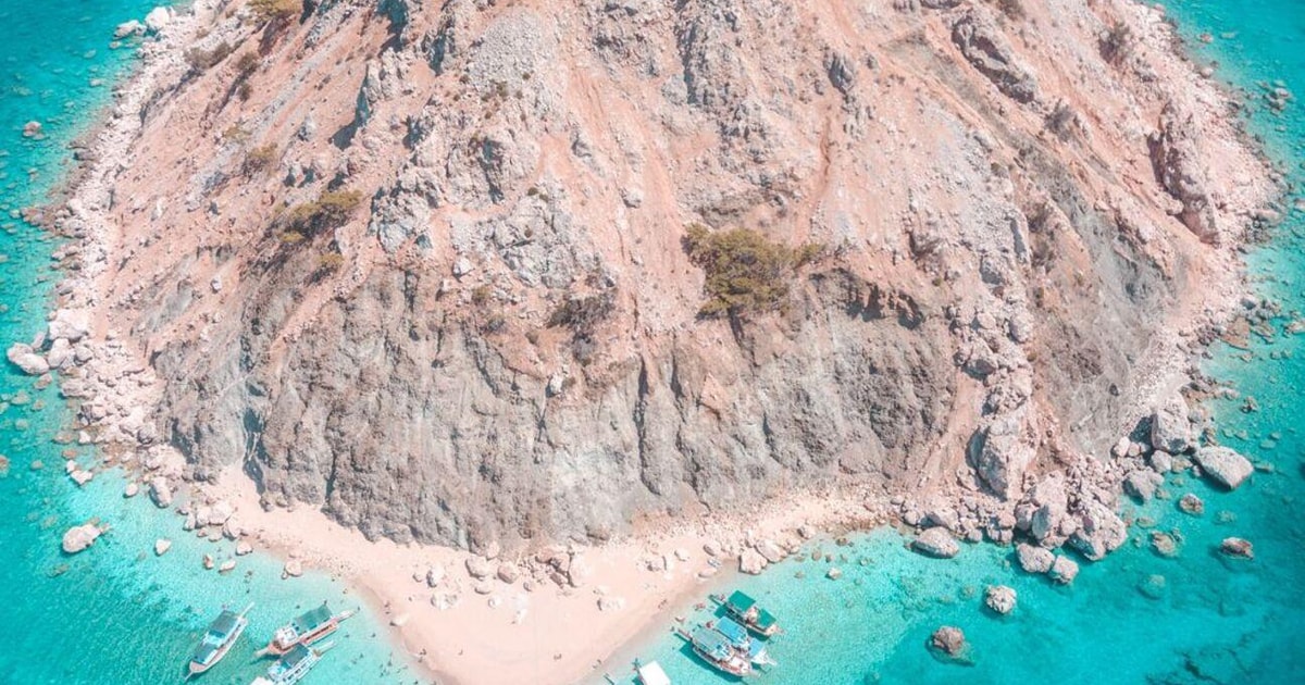 Alanya/Side stad: Suluada, besök i vikar med båt W/Lunch | GetYourGuide