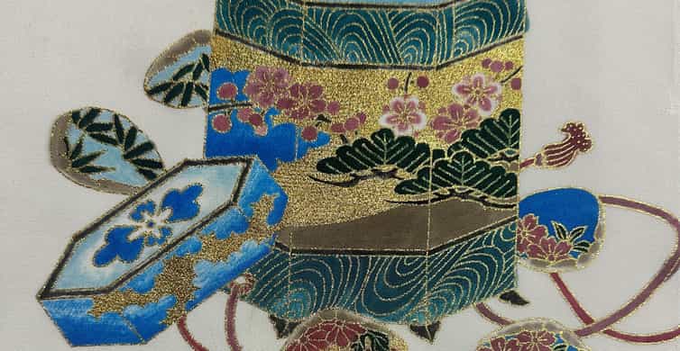 Kyoto: Traditional Yuzen Dyeing Experience | GetYourGuide