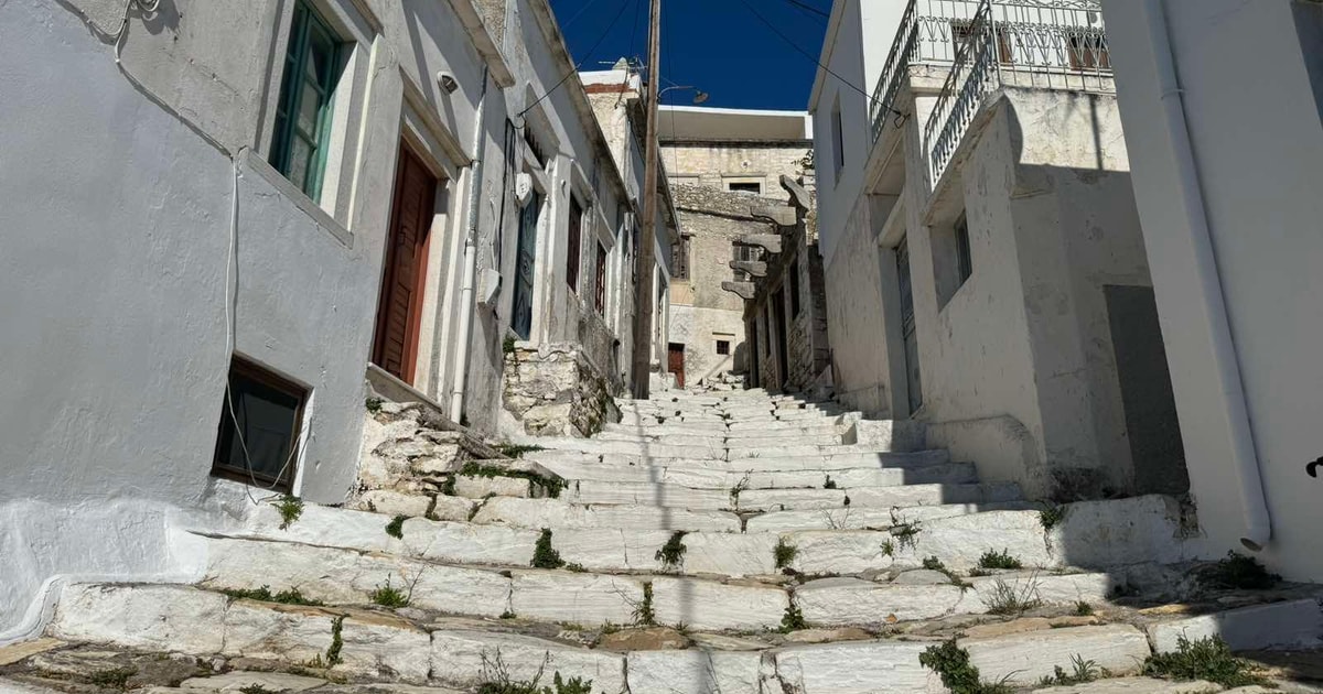 Discover Apeiranthos in Naxos: A Walking Tour Experience | GetYourGuide