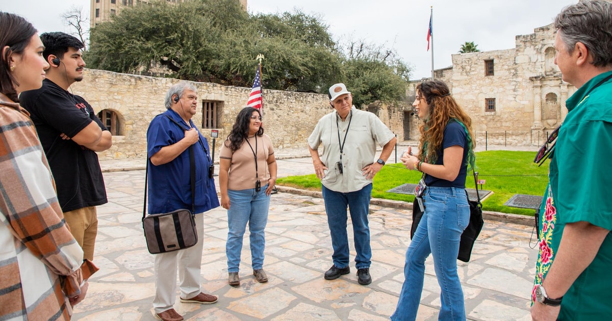 San Antonio: The Alamo Guided Spanish Tour with Entry | GetYourGuide