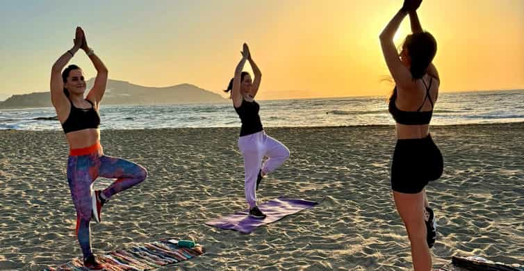 Sunset and sunrise workouts | GetYourGuide