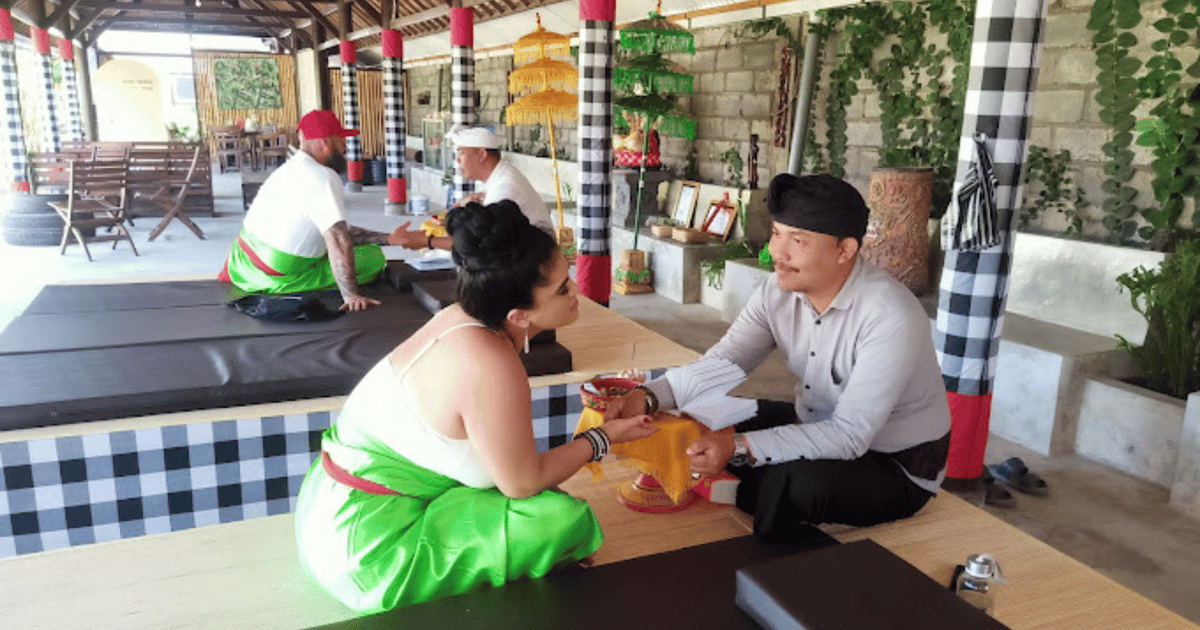 Bali: Ubud Palm of Hand Reading with Balinese Method | GetYourGuide
