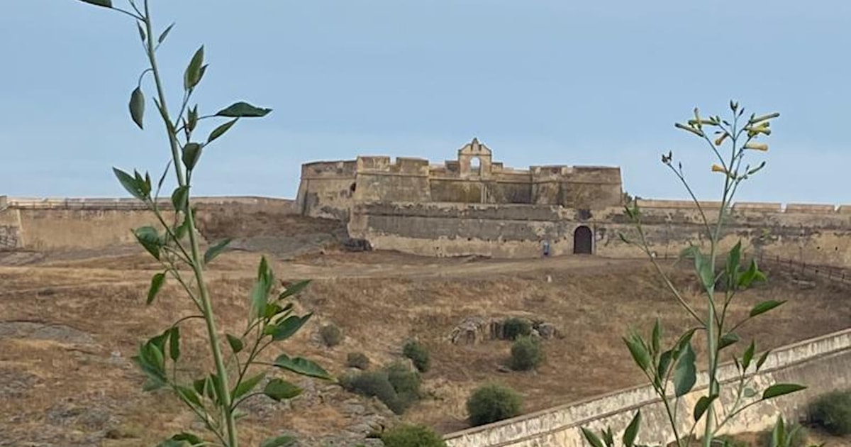 Algarve: Medieval experience in the east & dinner in Spain | GetYourGuide