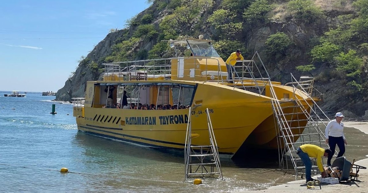 SANTA MARTA: TOUR BAHIA ACUARIO EN RODADERO MET KATAMARAN | GetYourGuide