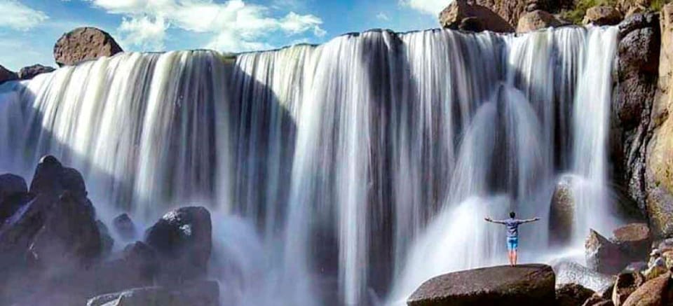 On the way to Pillones waterfall: Excursion from Arequipa | GetYourGuide